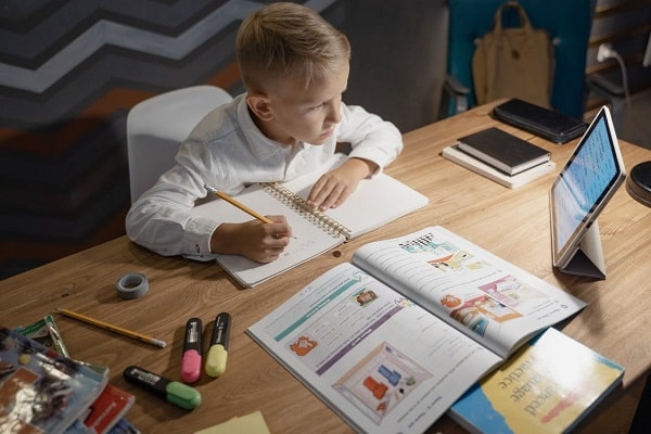 6 Ways Online Schooling Helps Students Improve Their Grades | Cambridge ...